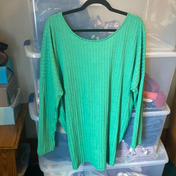 white birch | Tops | White Birch Green Top Open Back Detail | Poshmark